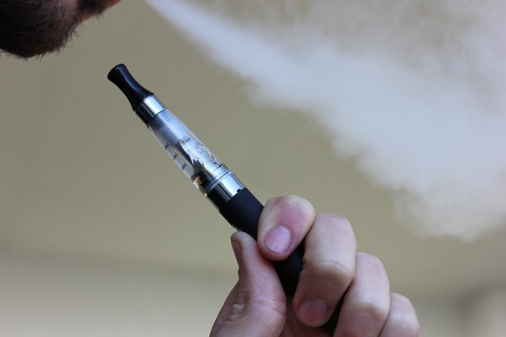 7 Signs You're Addicted to Vaping and How to Quit | Health Centre NZ